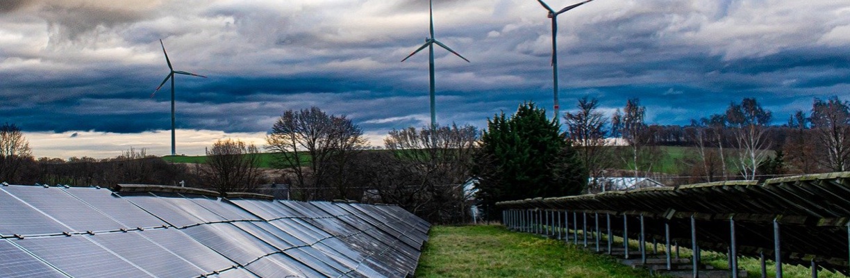 Five ways to improve renewable energy using AI