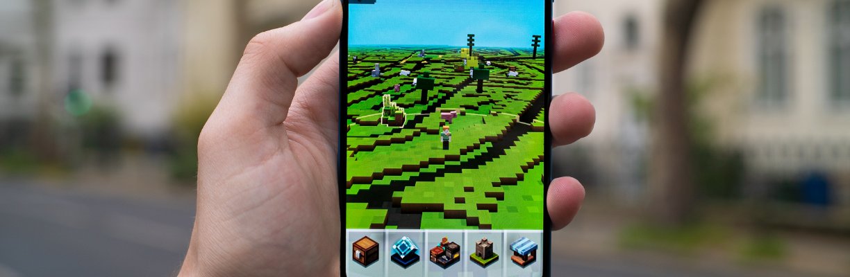 Microsoft develops Minecraft AI that can play games on its own