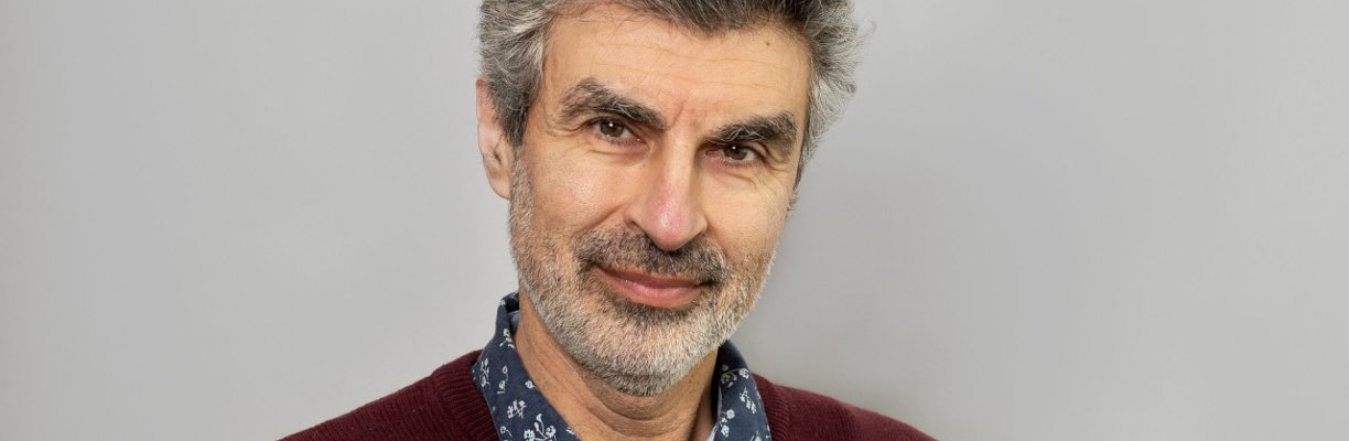 Yoshua Bengio believes we should stop building stronger AI models