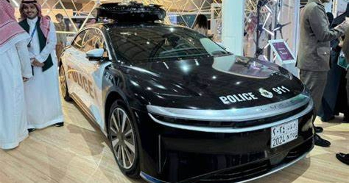 Saudi Arabia launches their first AI-powered electric security vehicle ...